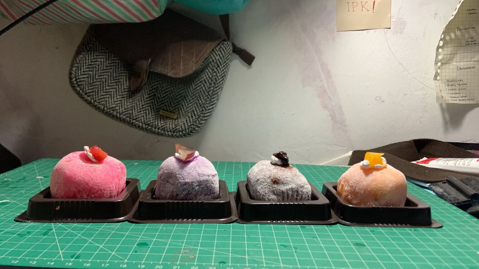 Keindahan dan Keamanan Kemasan pada Produk Mochi sebagai Faktor Penentu ...